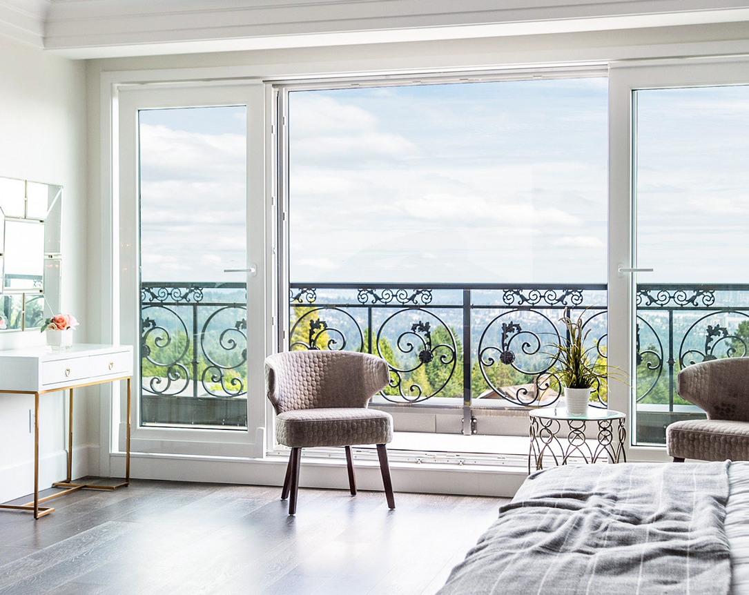 Tilt & Glide Doors - Showrooms in Toronto, BC & Seattle